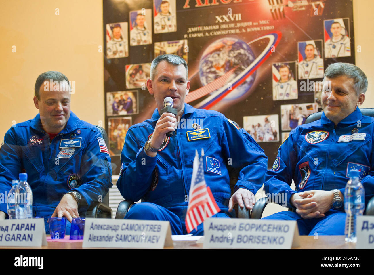 The Expedition 27 press conference featured cosmonauts Alexander ...