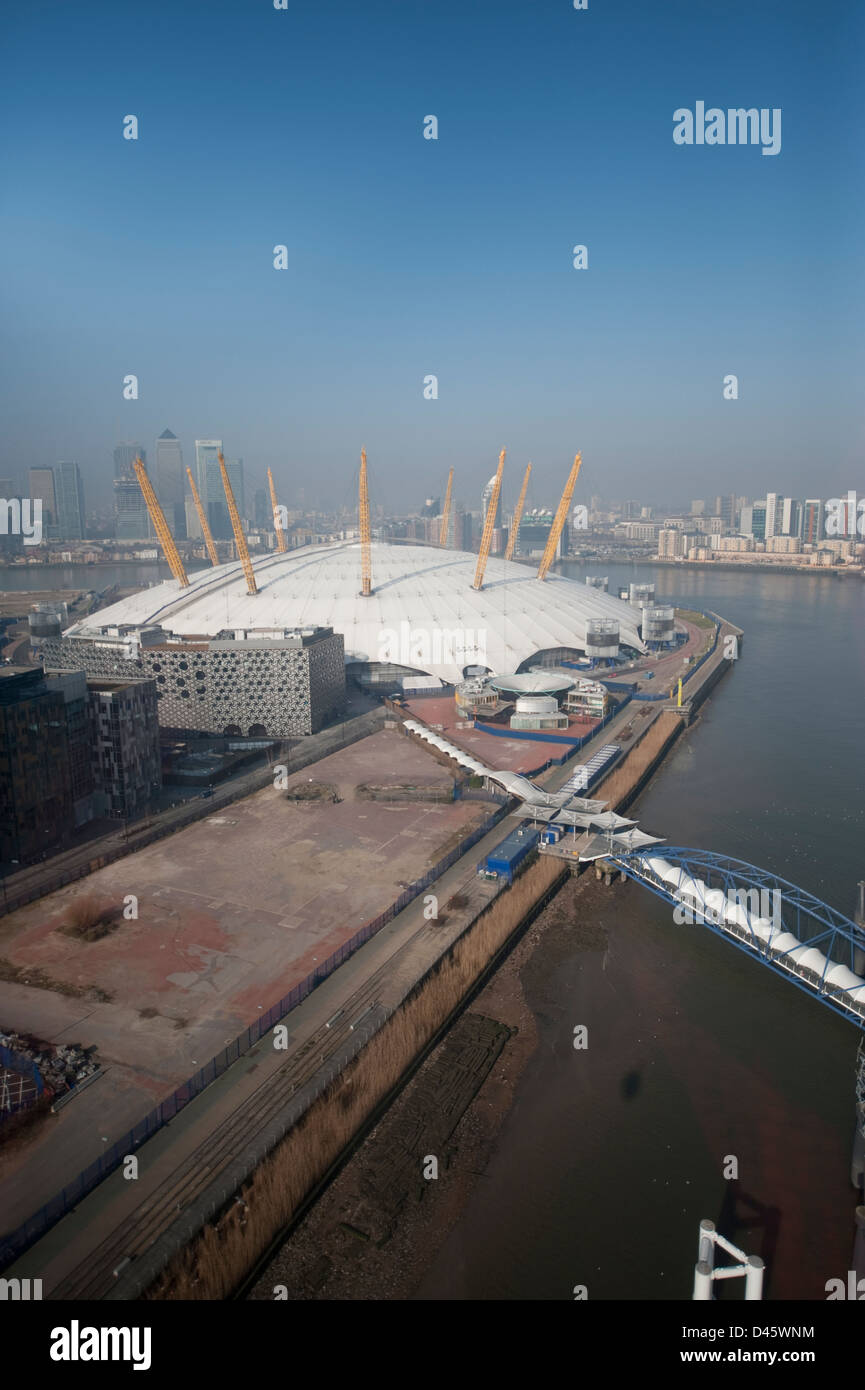 The O2 Arena seen from the Emirates Air Line cable car in London Stock ...