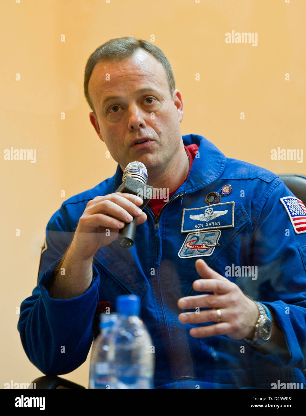 Expedition 27 crew members, including Ron Garan and Scott Kelly, held a ...