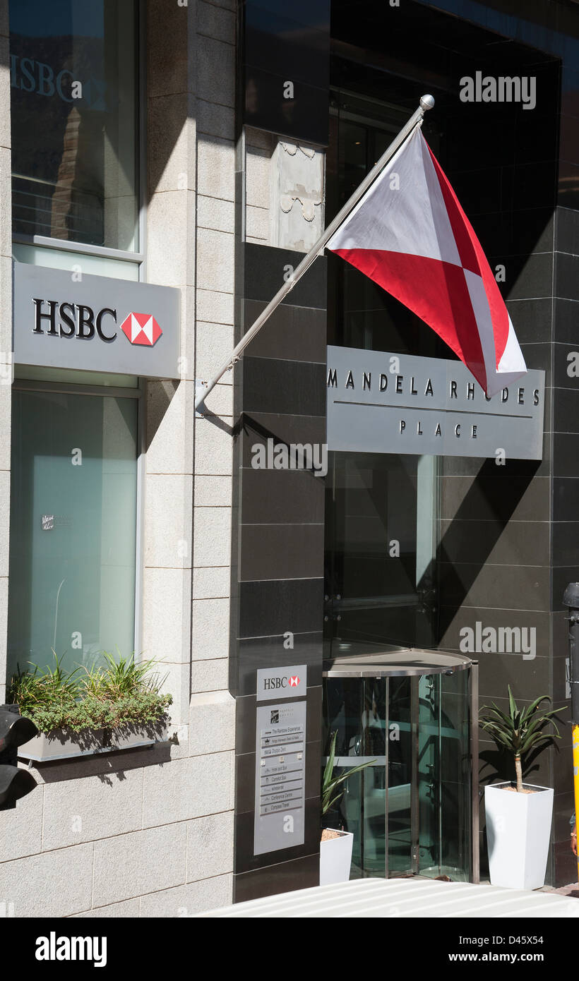 Hsbc bank premises hi-res stock photography and images - Alamy