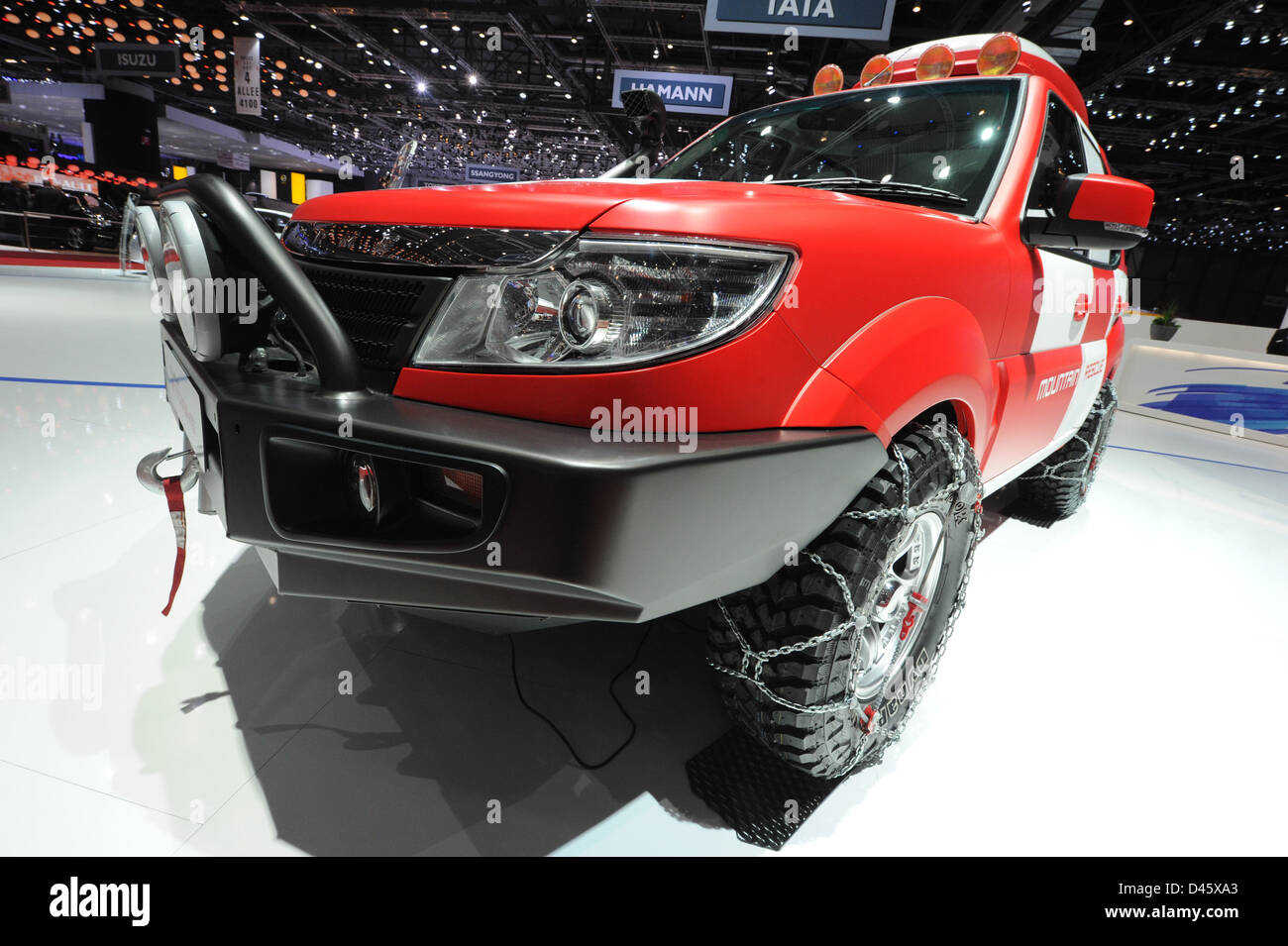Tata safari storme hi-res stock photography and images - Alamy