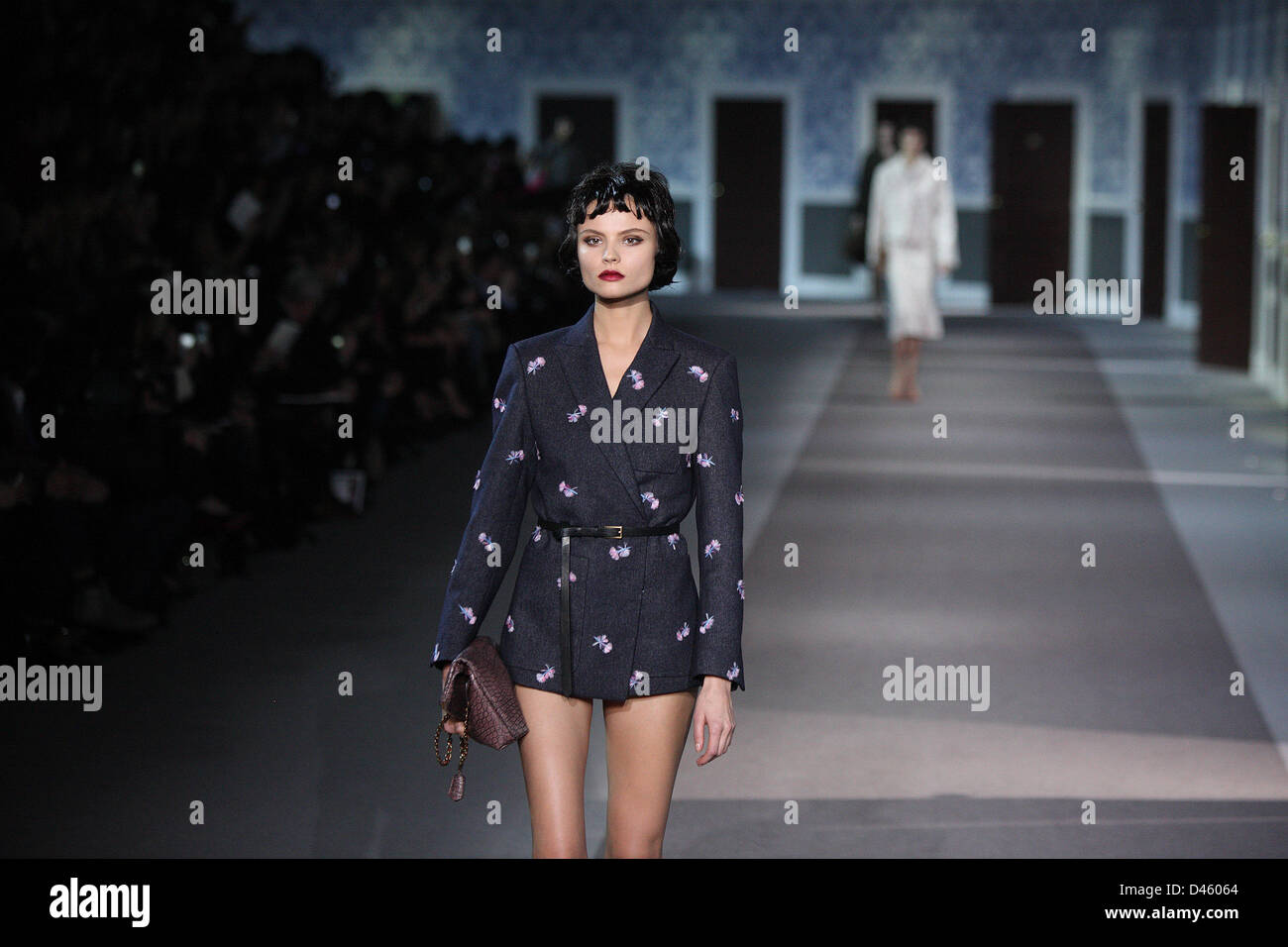 Louis Models High Resolution Stock Photography and Images - Alamy