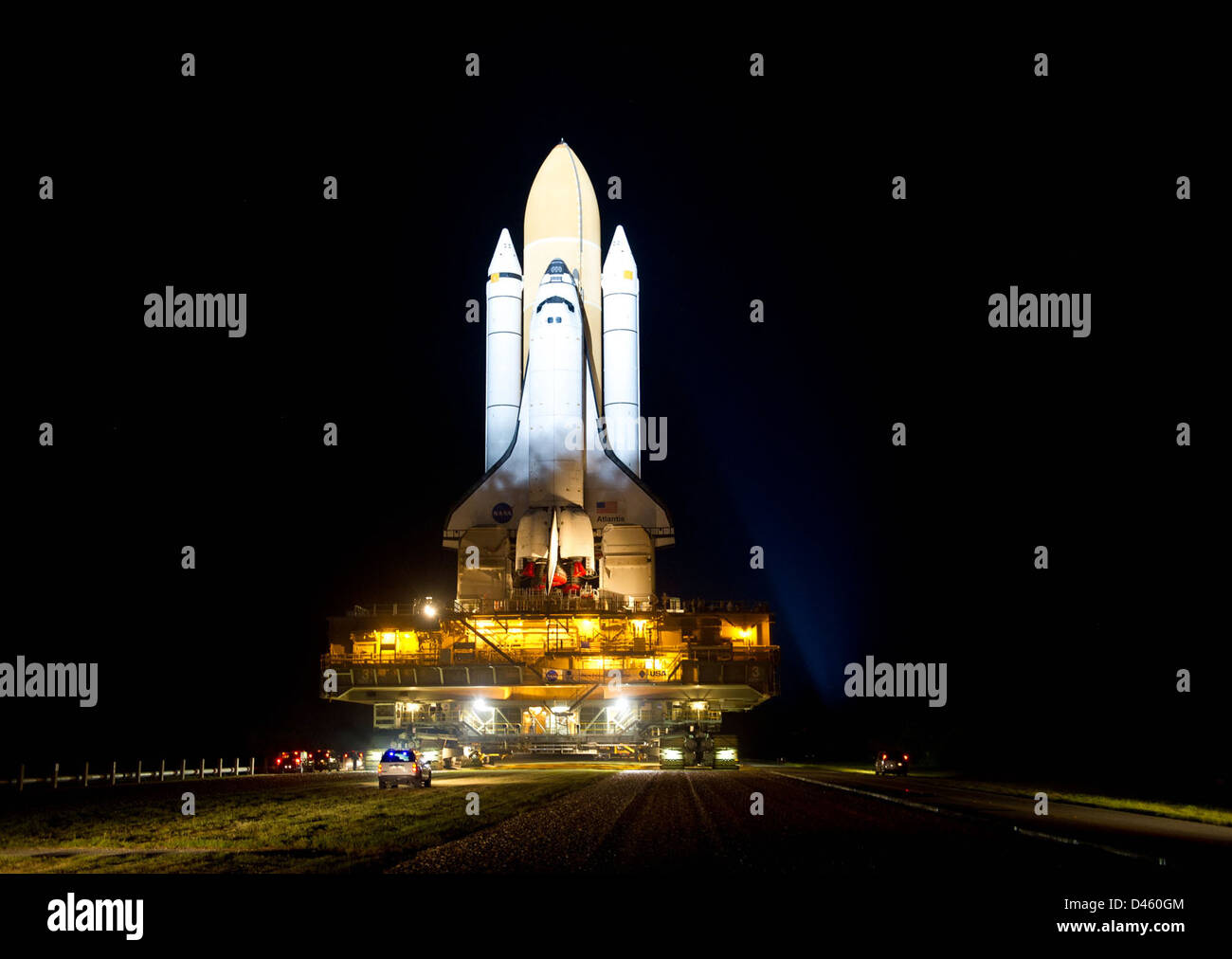 Space Shuttle Crawler High Resolution Stock Photography and Images - Alamy