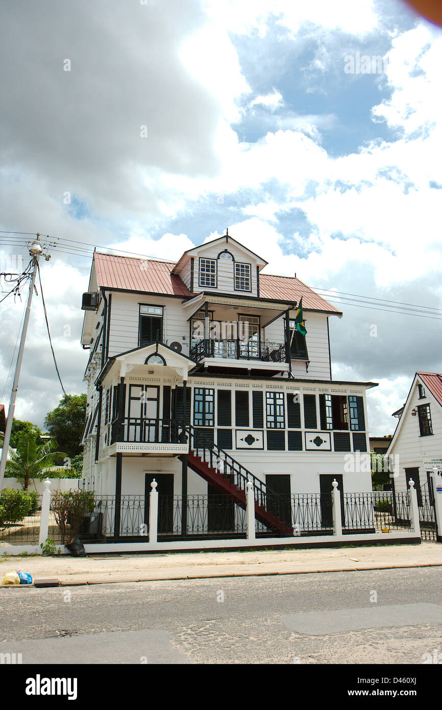 The white timbered Dutch colonial buildings Paramaribo, Surinam Stock ...