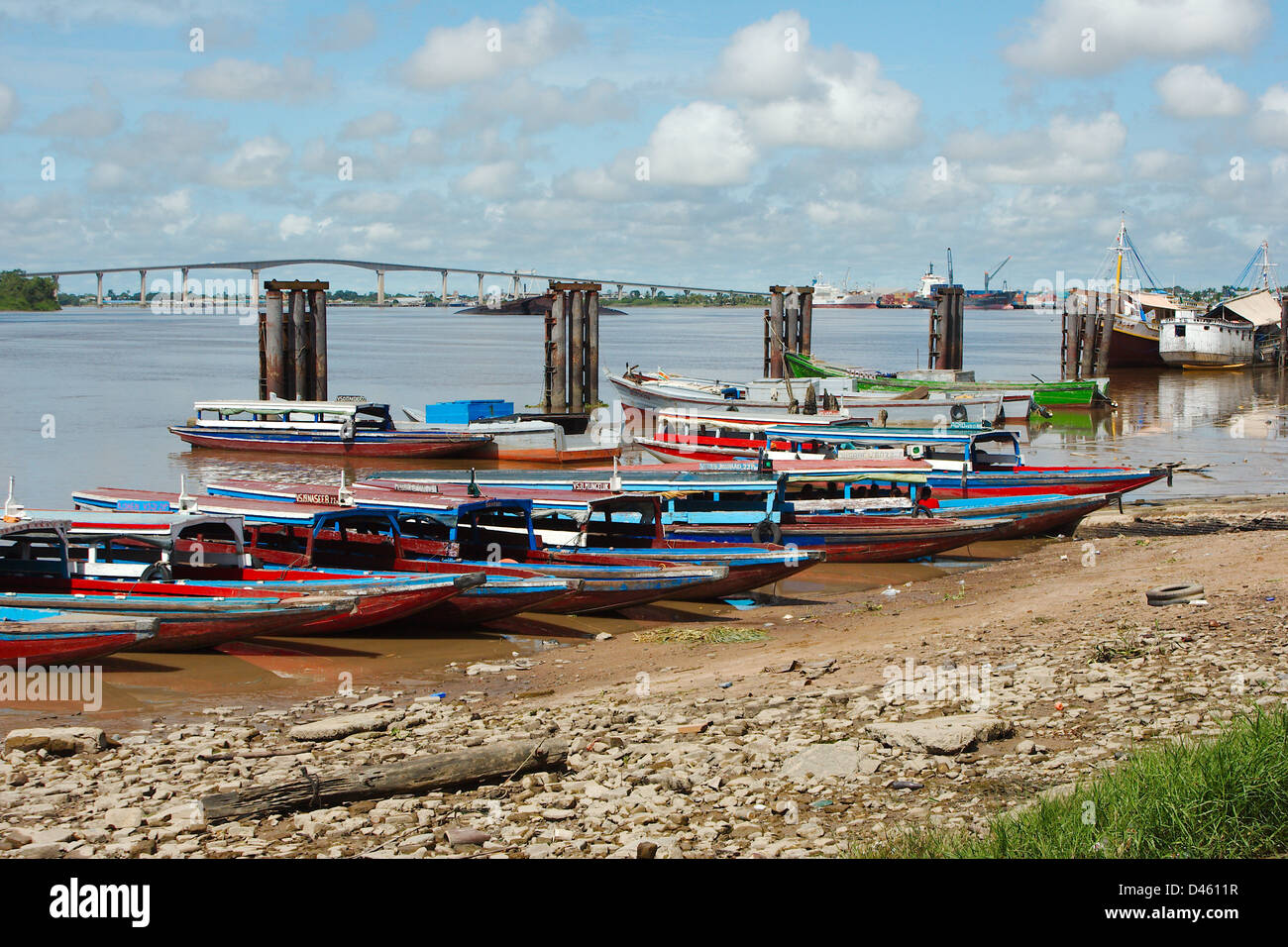 Paramaribo harbor hi-res stock photography and images - Alamy