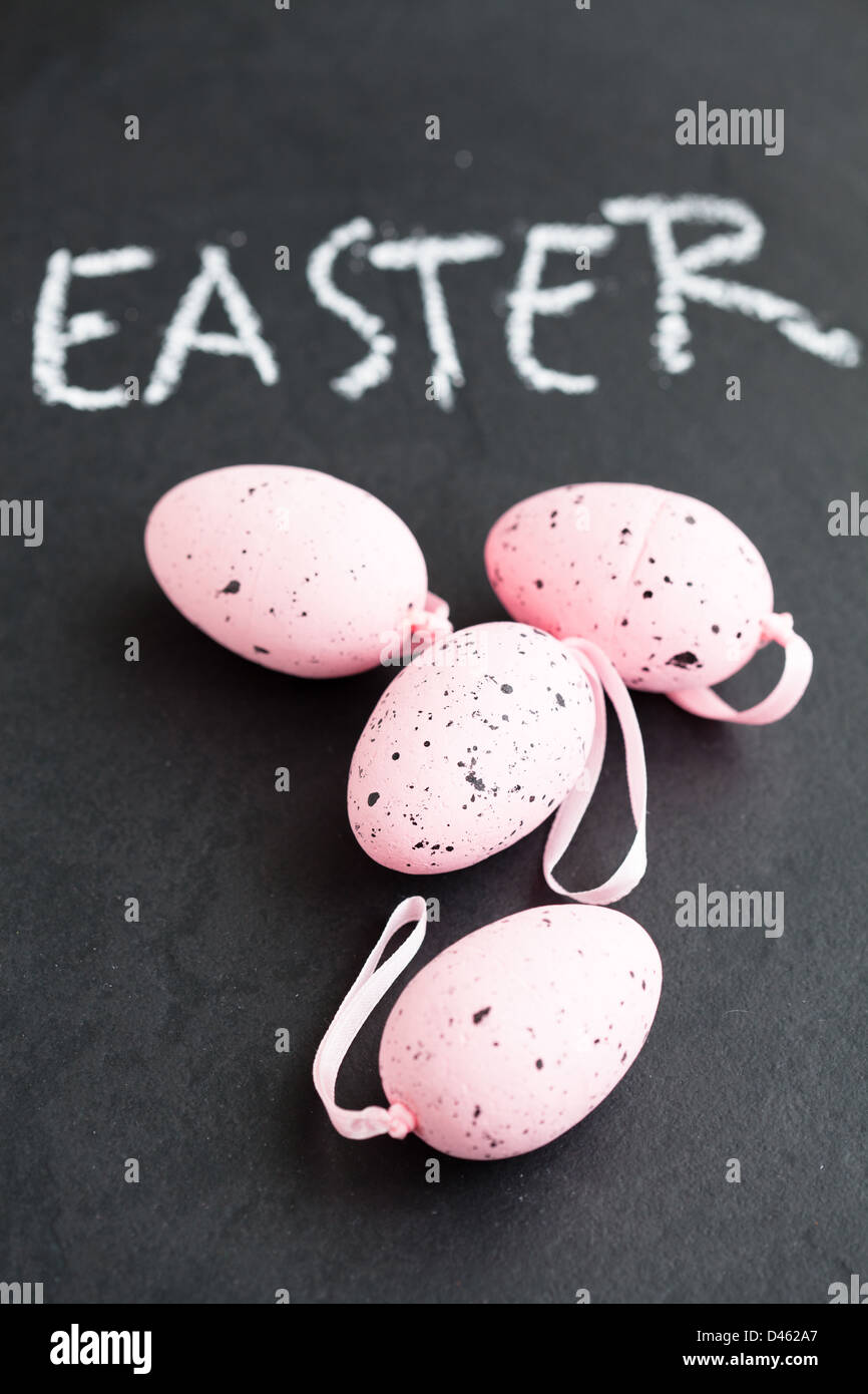 Spotty easter egg hi-res stock photography and images - Alamy