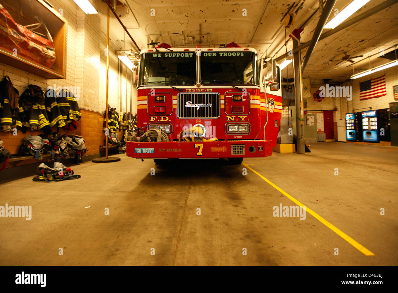 Fire department, Engine 7 Ladder 1, 100 Duane Street, Manhattan, New ...