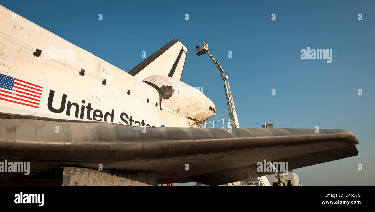 Space Shuttle Atlantis safely lands at Kennedy Space Center after ...