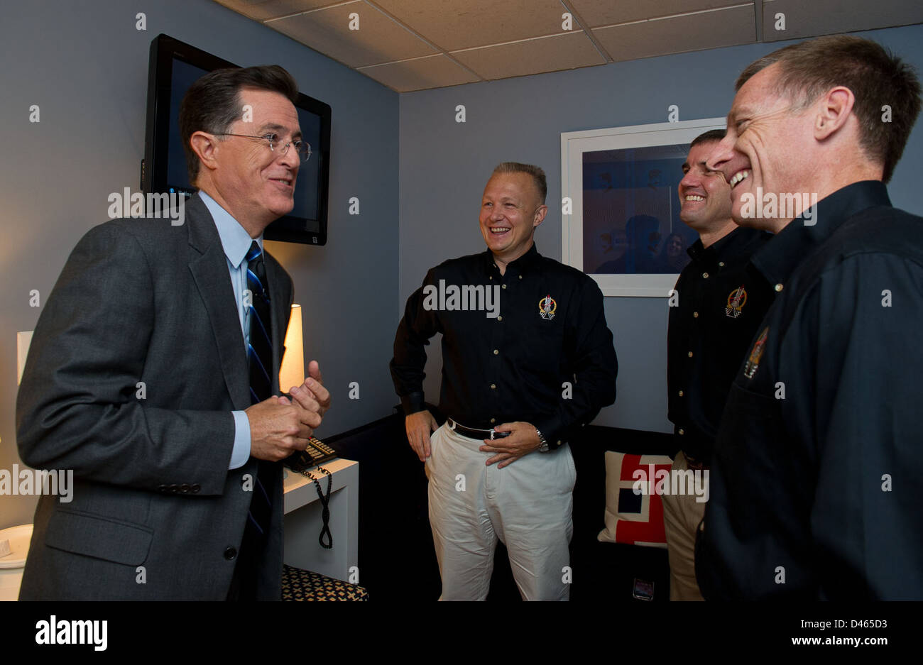 STS-135 crew members, including Chris Ferguson, Doug Hurley, and Rex ...