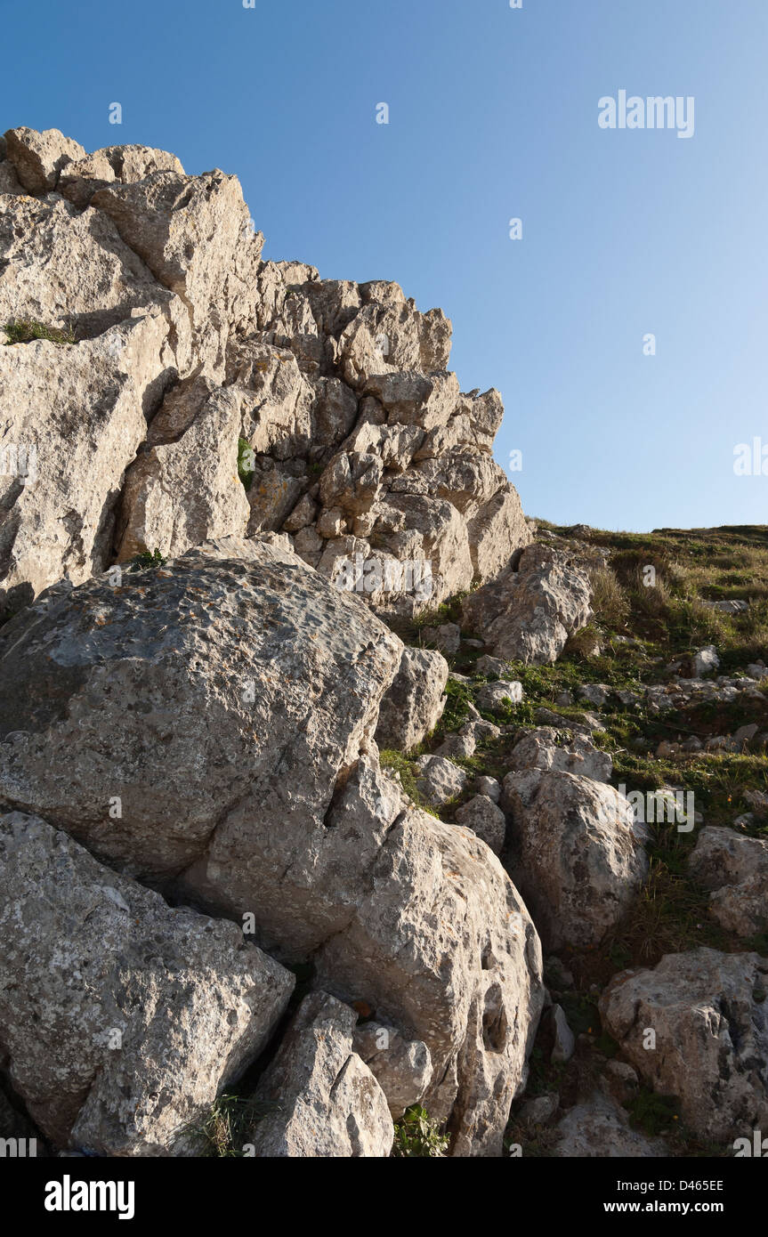 Limestone rock formation at Cape Espichel, Sesimbra, Portugal Stock ...