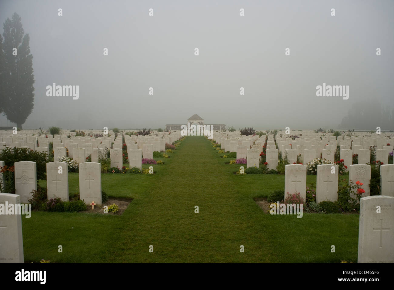 Tyne Cot British First World war cemetery on Passchendaele ridge in ...