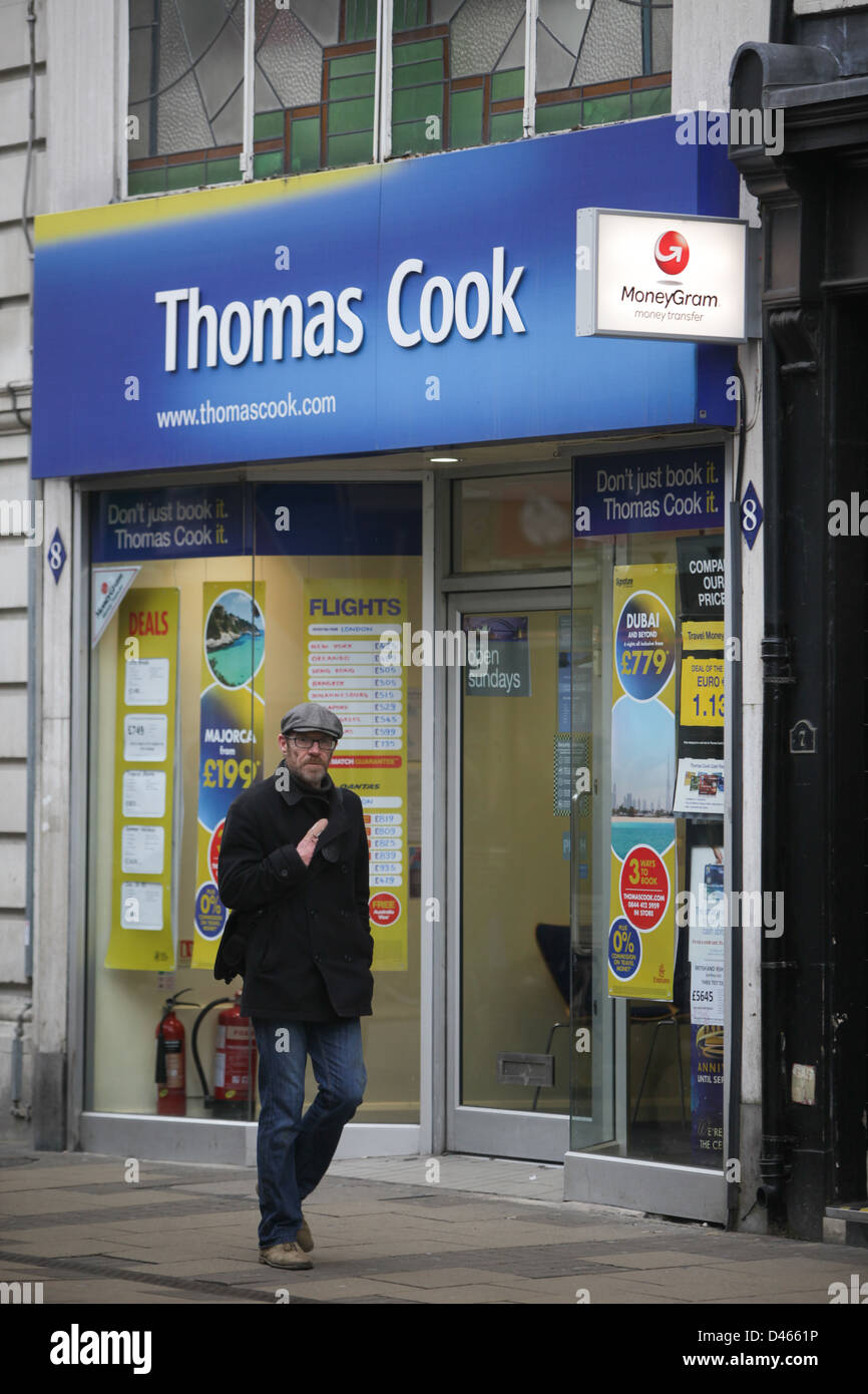 THE THOMAS COOK SHOP IN CAMBRIDGE Stock Photo - Alamy