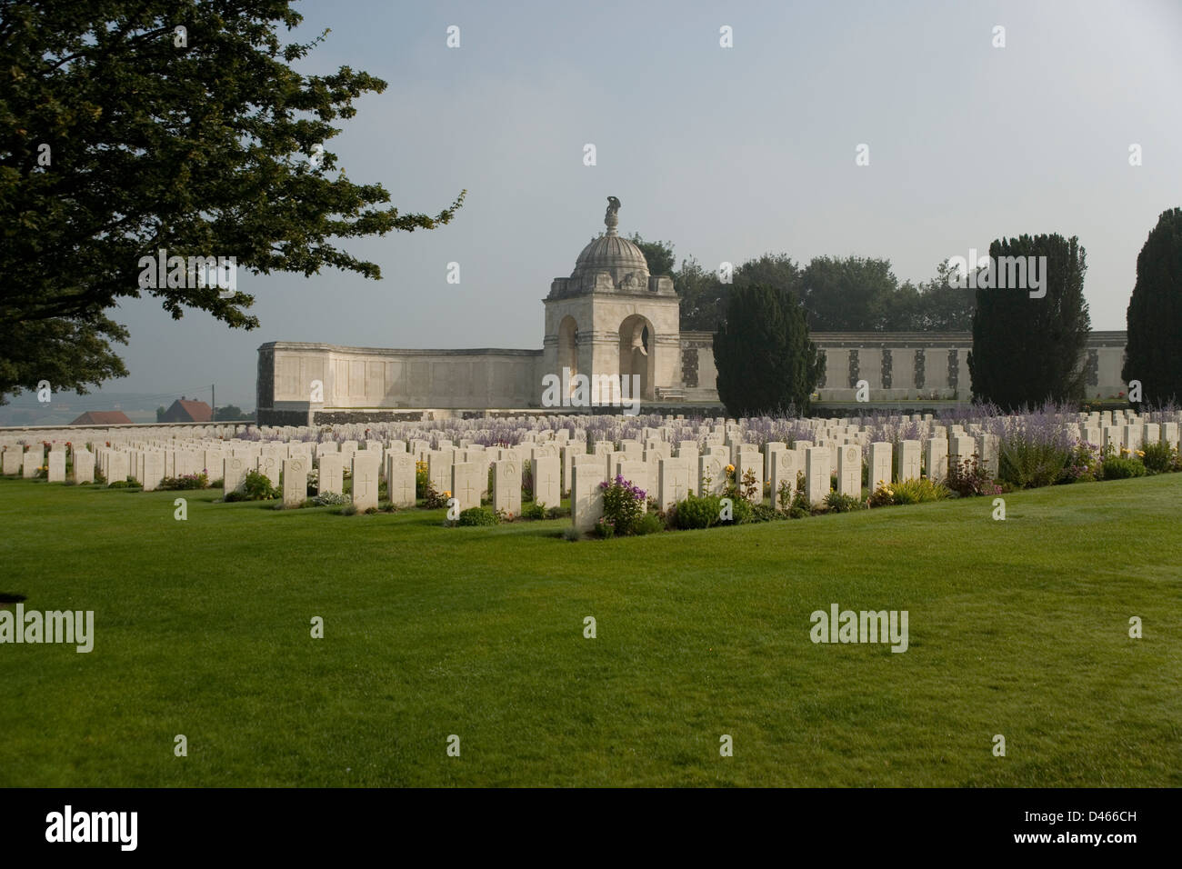 Tyne Cot British First World war cemetery on Passchendaele ridge in ...