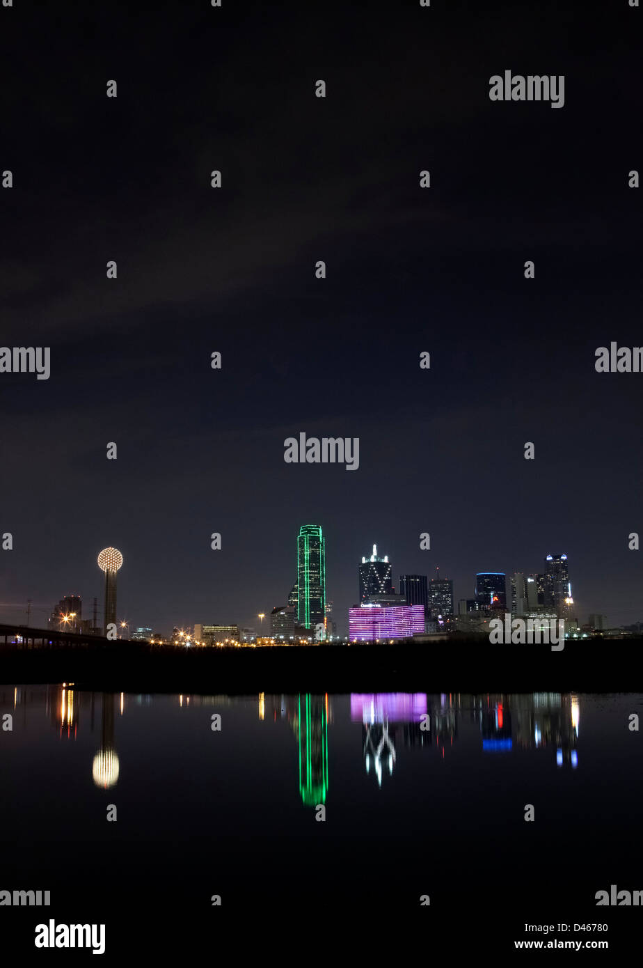 Dallas skyline at night with Margaret Hunt Hill Bridge, Dallas, Texas ...