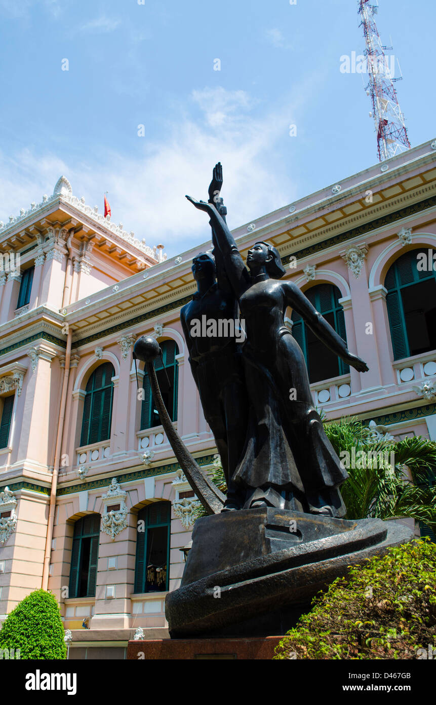 Saigon Central Post Office Stock Photo - Alamy