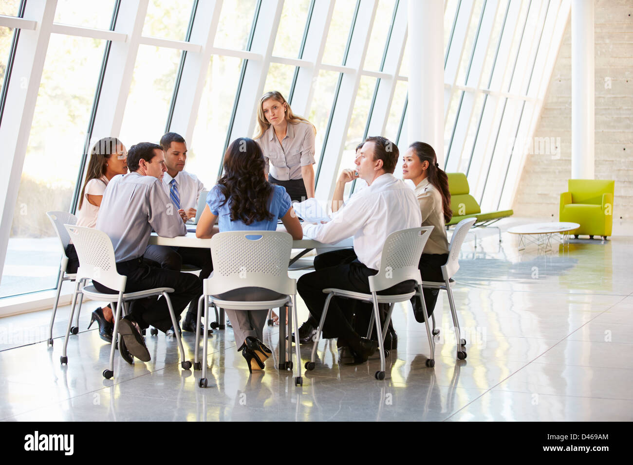 Board room meeting men hi-res stock photography and images - Alamy