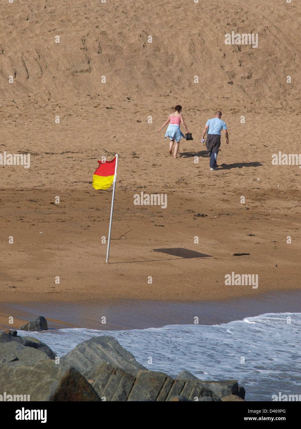 Safe swimming area flag hi-res stock photography and images - Alamy