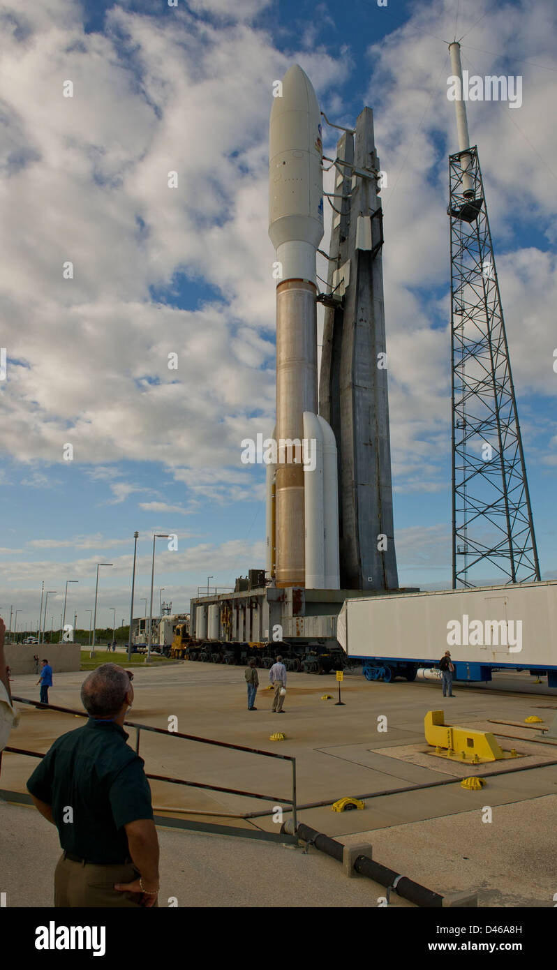 Mars science laboratory spacecraft hi-res stock photography and images ...