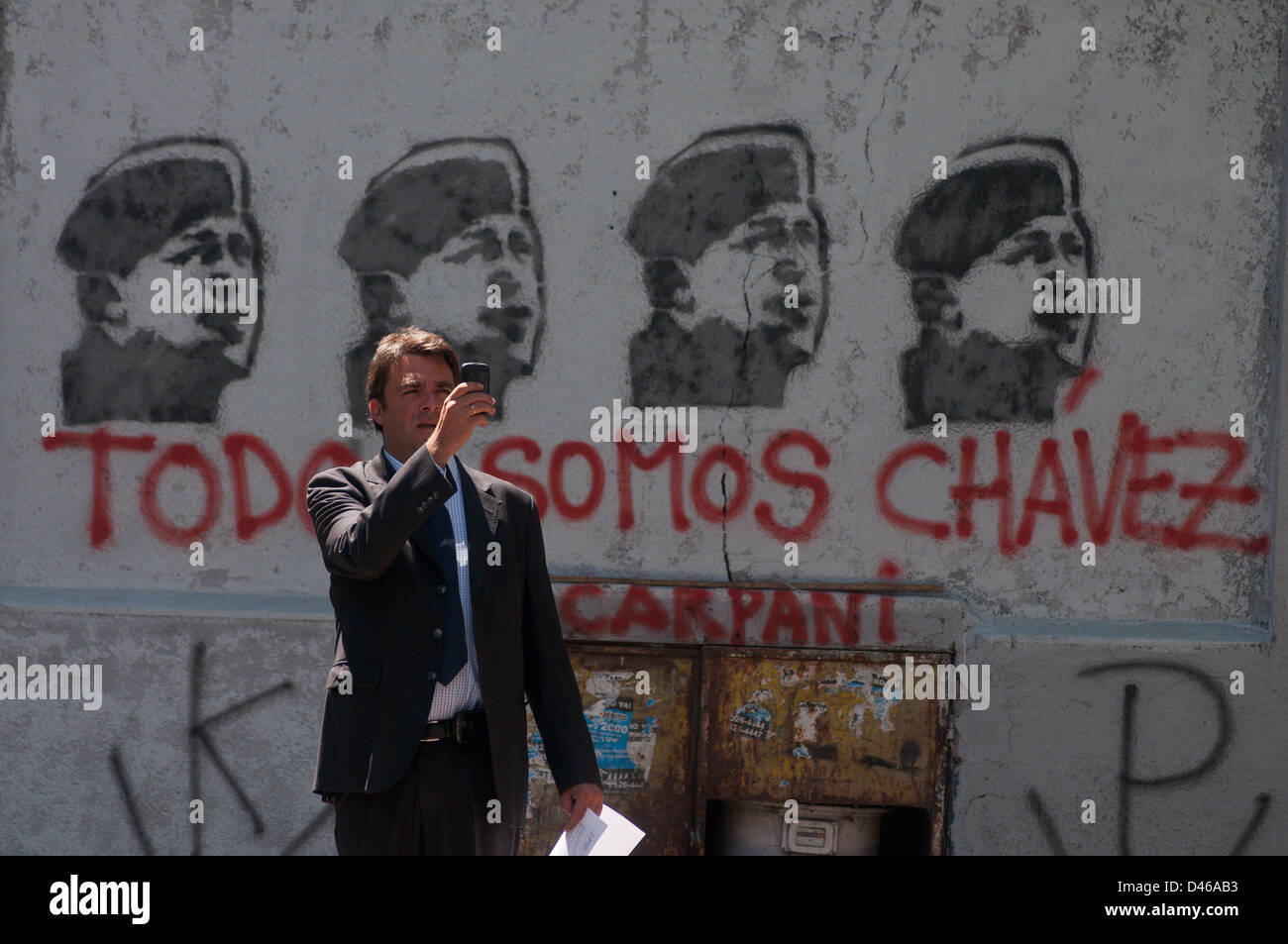 Sign of the argentina embassy hi-res stock photography and images - Alamy