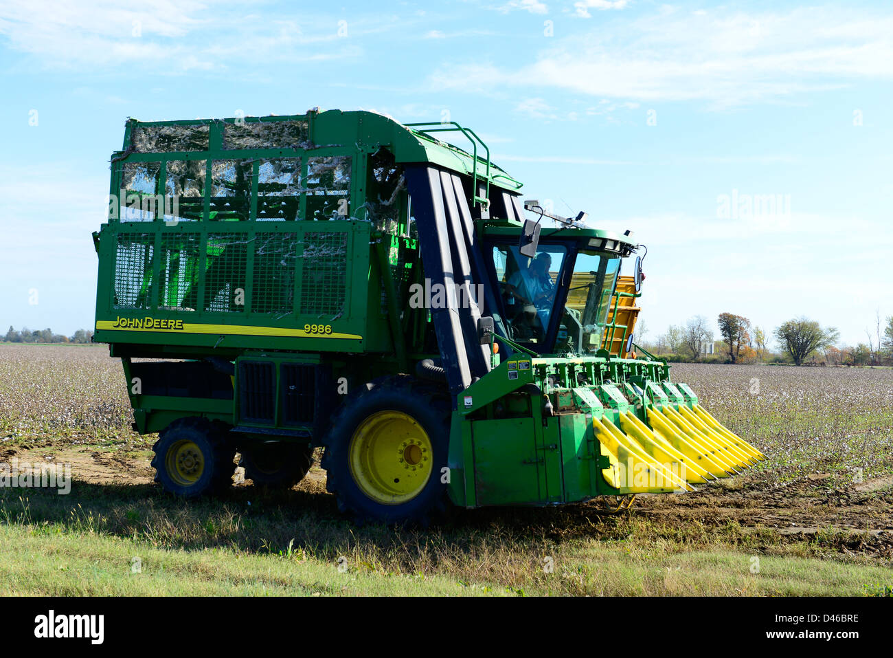 Cotton farming gin equipment hi-res stock photography and images - Alamy