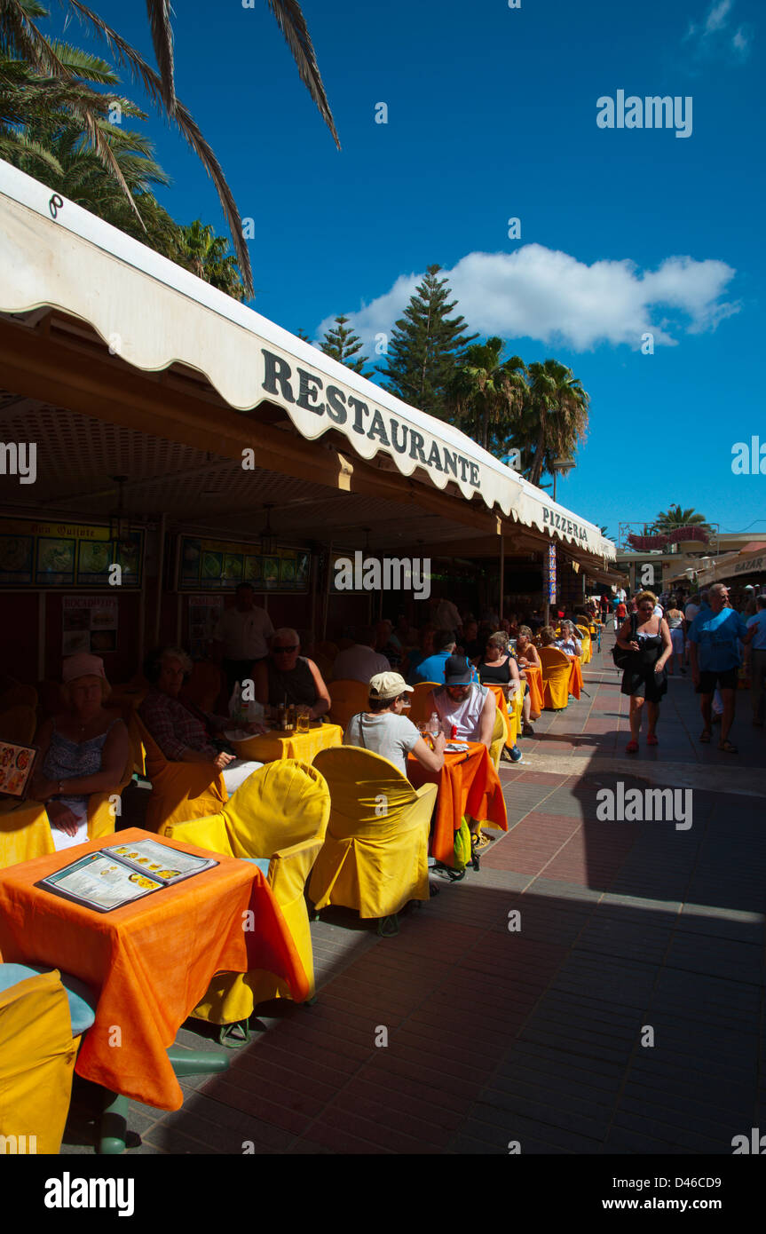 Restaurant and cafe terraces near Faro de Maspalomas in Maspalomas ...