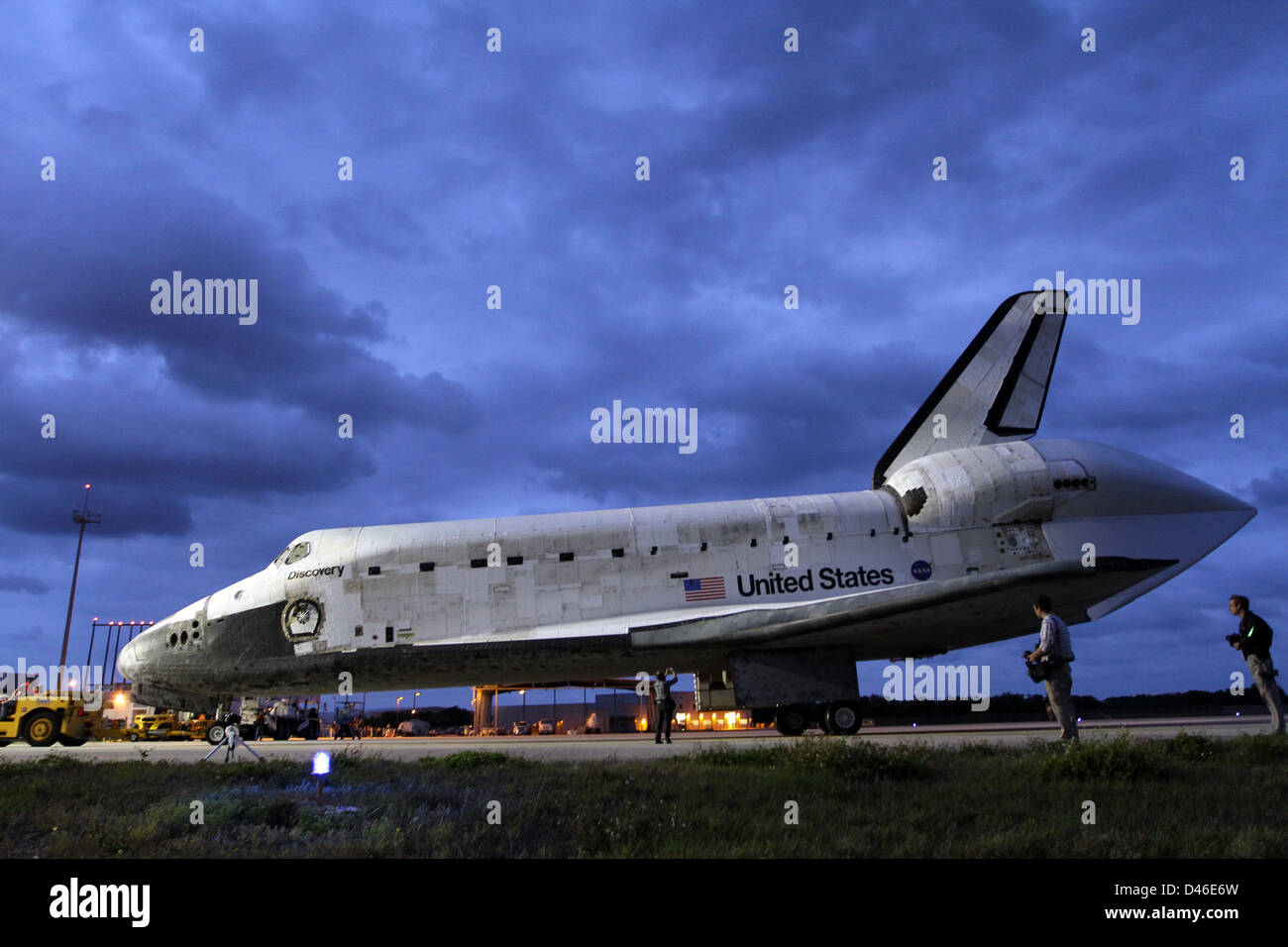 The Space Shuttle Discovery is positioned on the Mate-Demate Device at ...