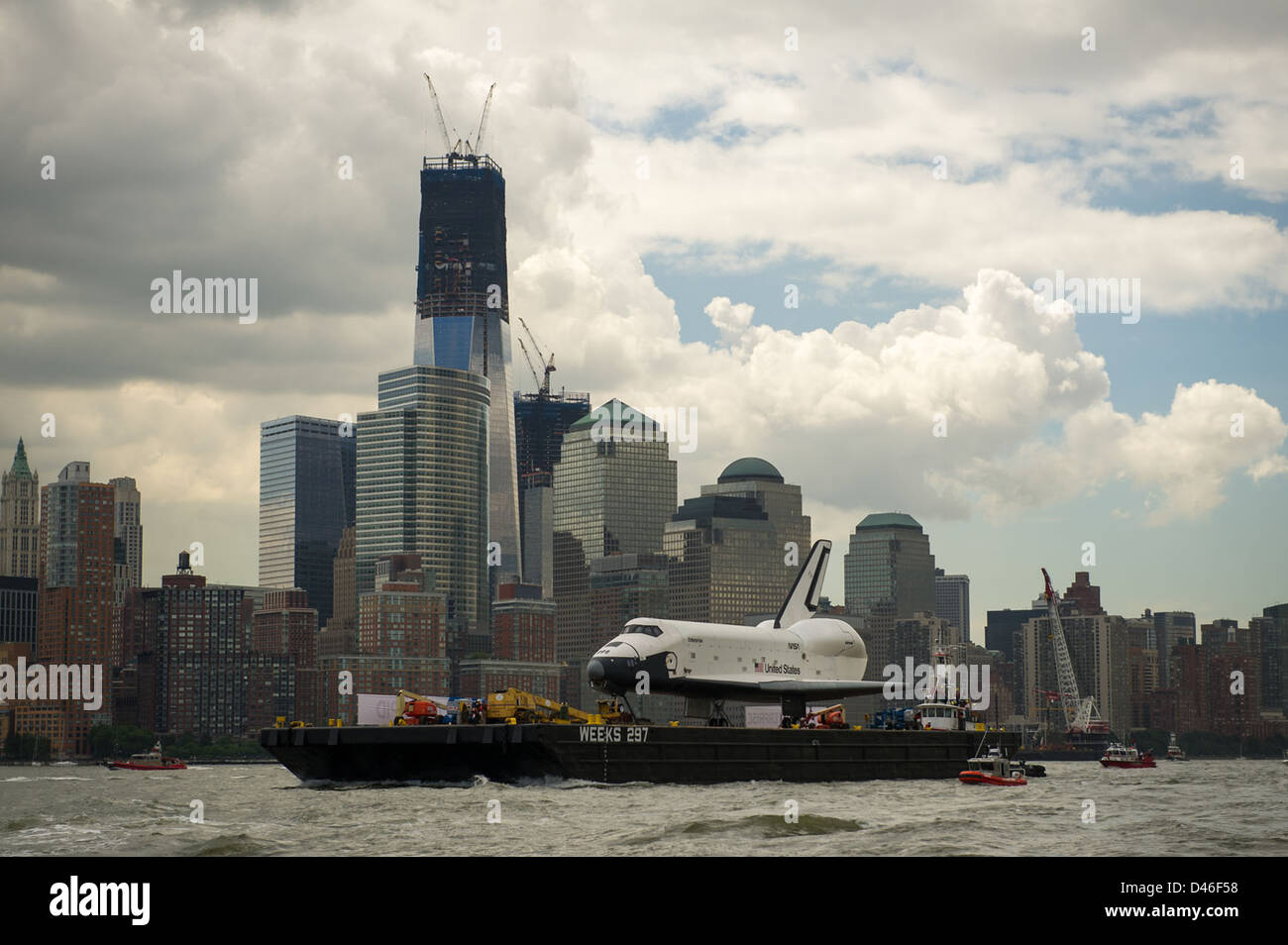 The Space Shuttle Enterprise was transported to the Intrepid Sea, Air ...