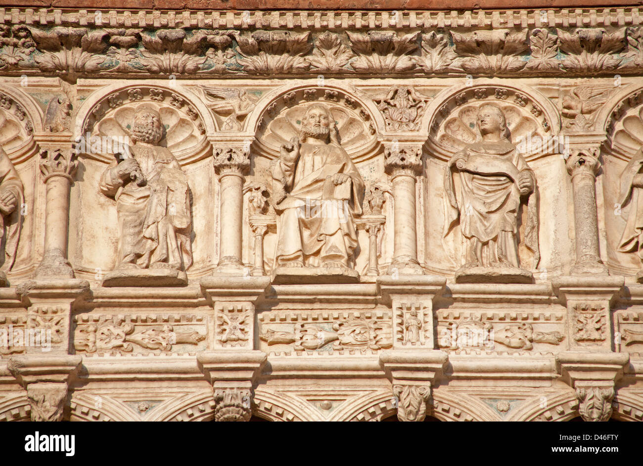 Detail gothic relief jesus christ hi-res stock photography and images ...