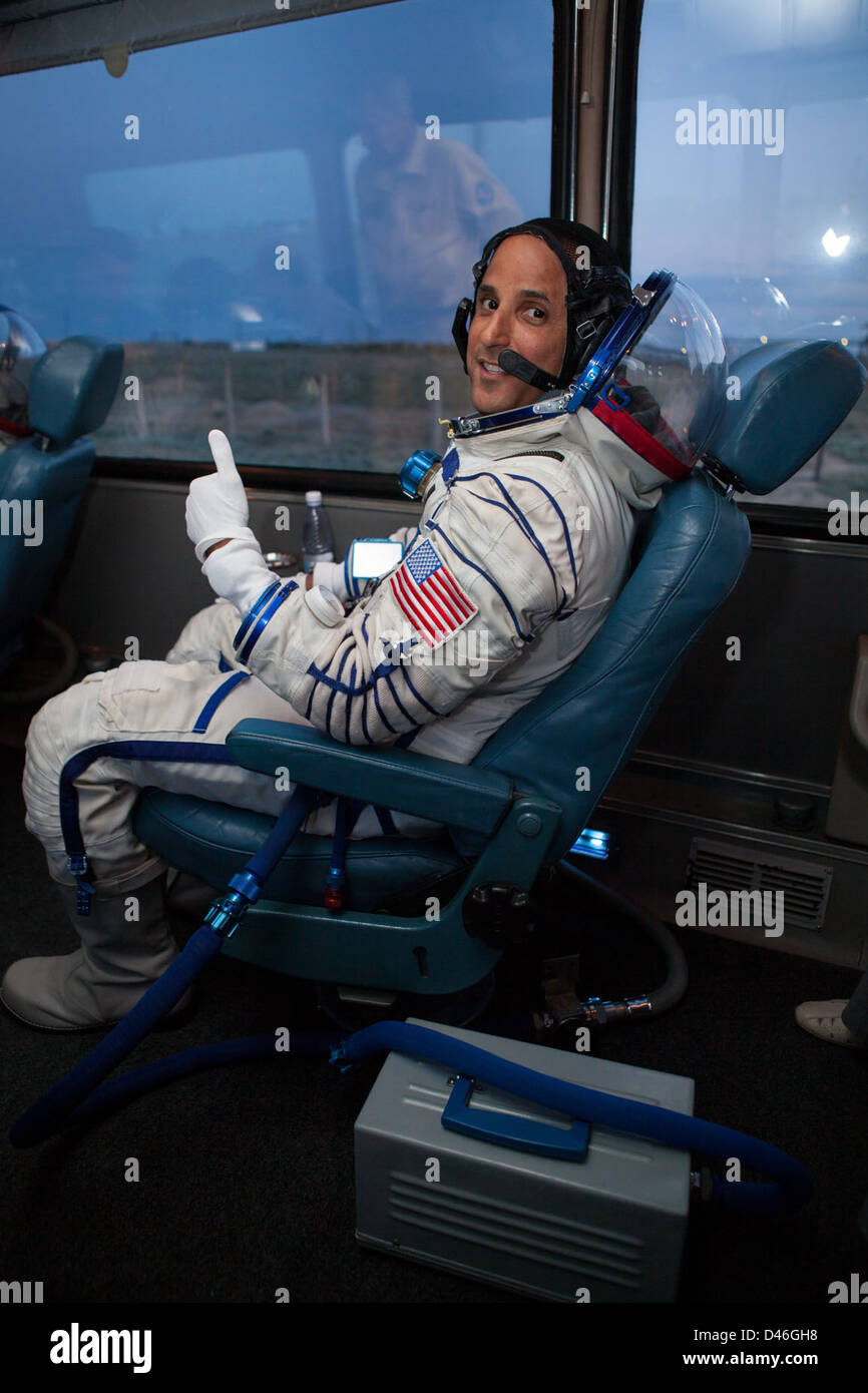 The crew of Expedition 31 prepares for their launch from Baikonur ...