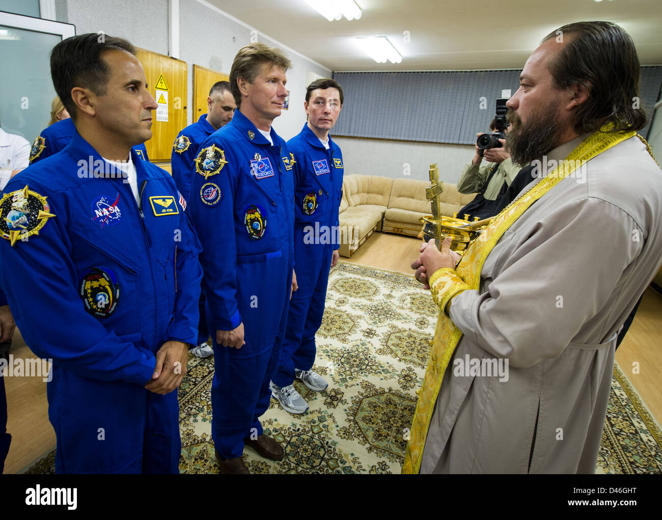 The Expedition 31 crew, including astronauts Gennady Padalka and Joe ...