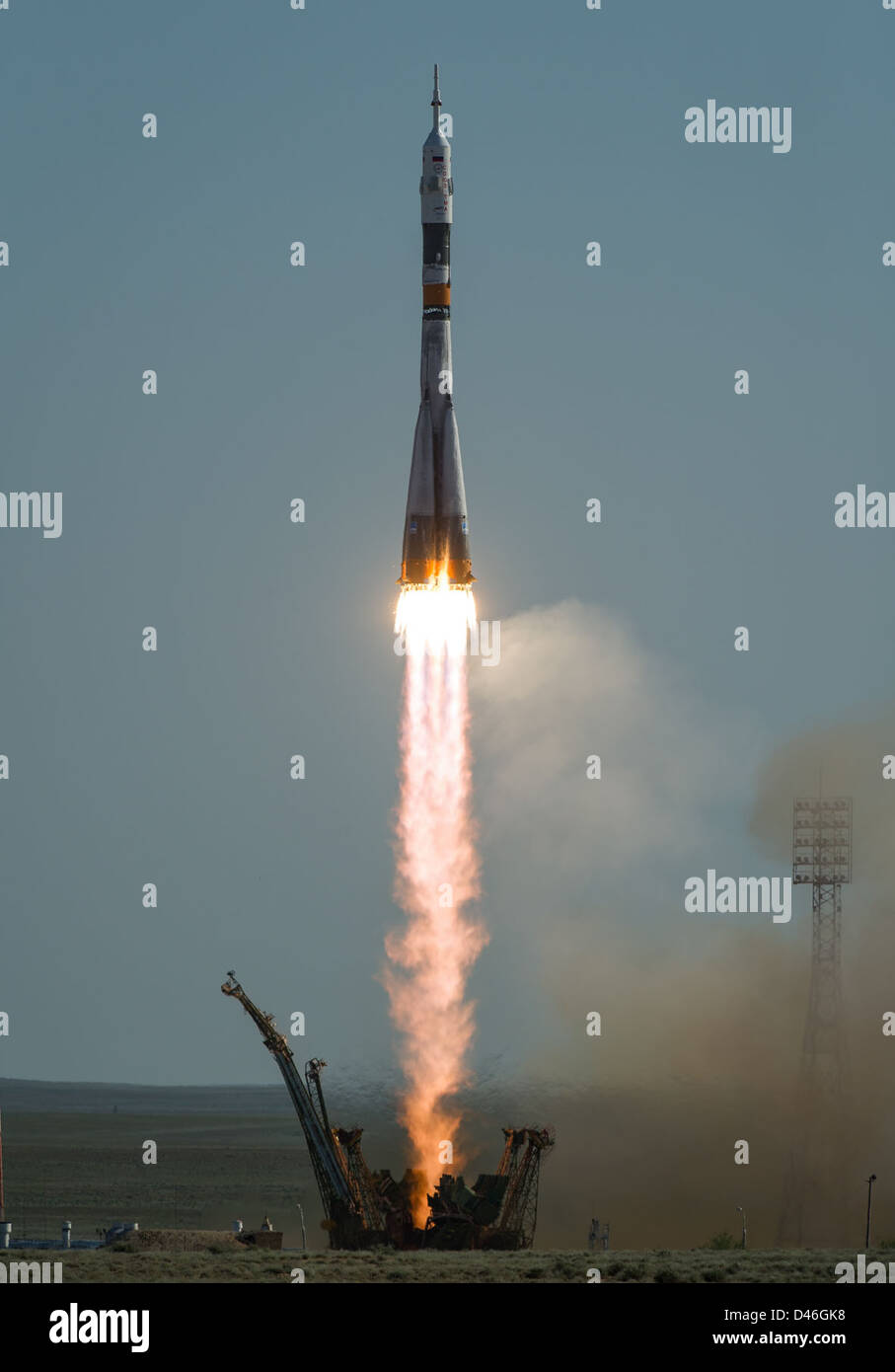 Expedition31launch hi-res stock photography and images - Alamy