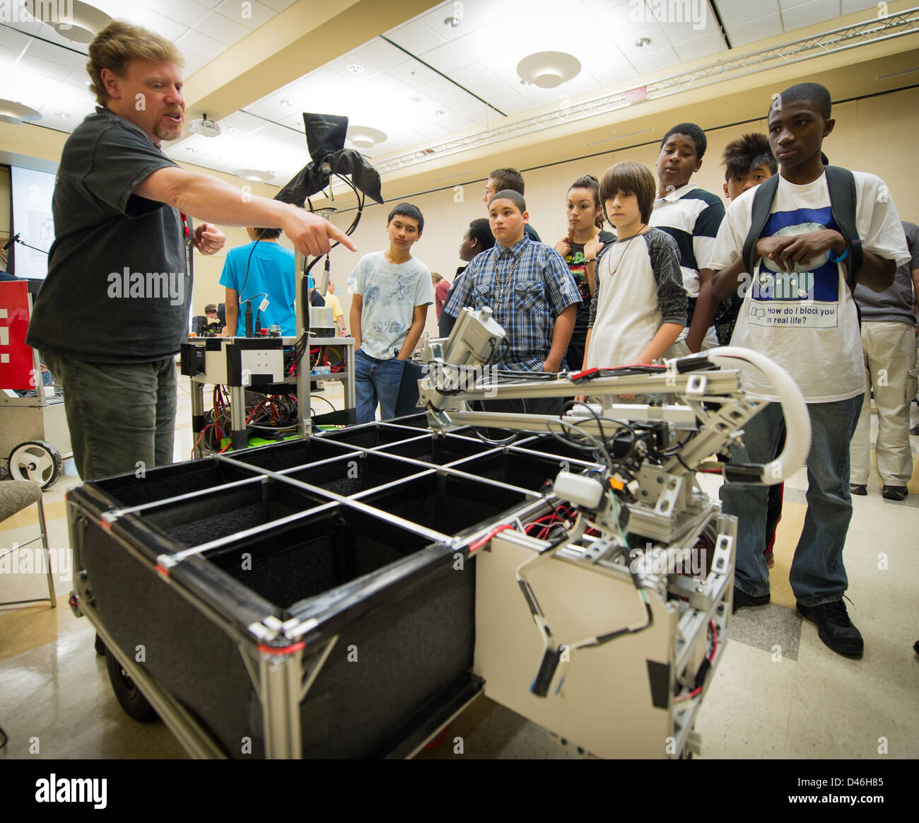 NASA hosts the Sample Return Robot Centennial Challenge, inviting teams ...