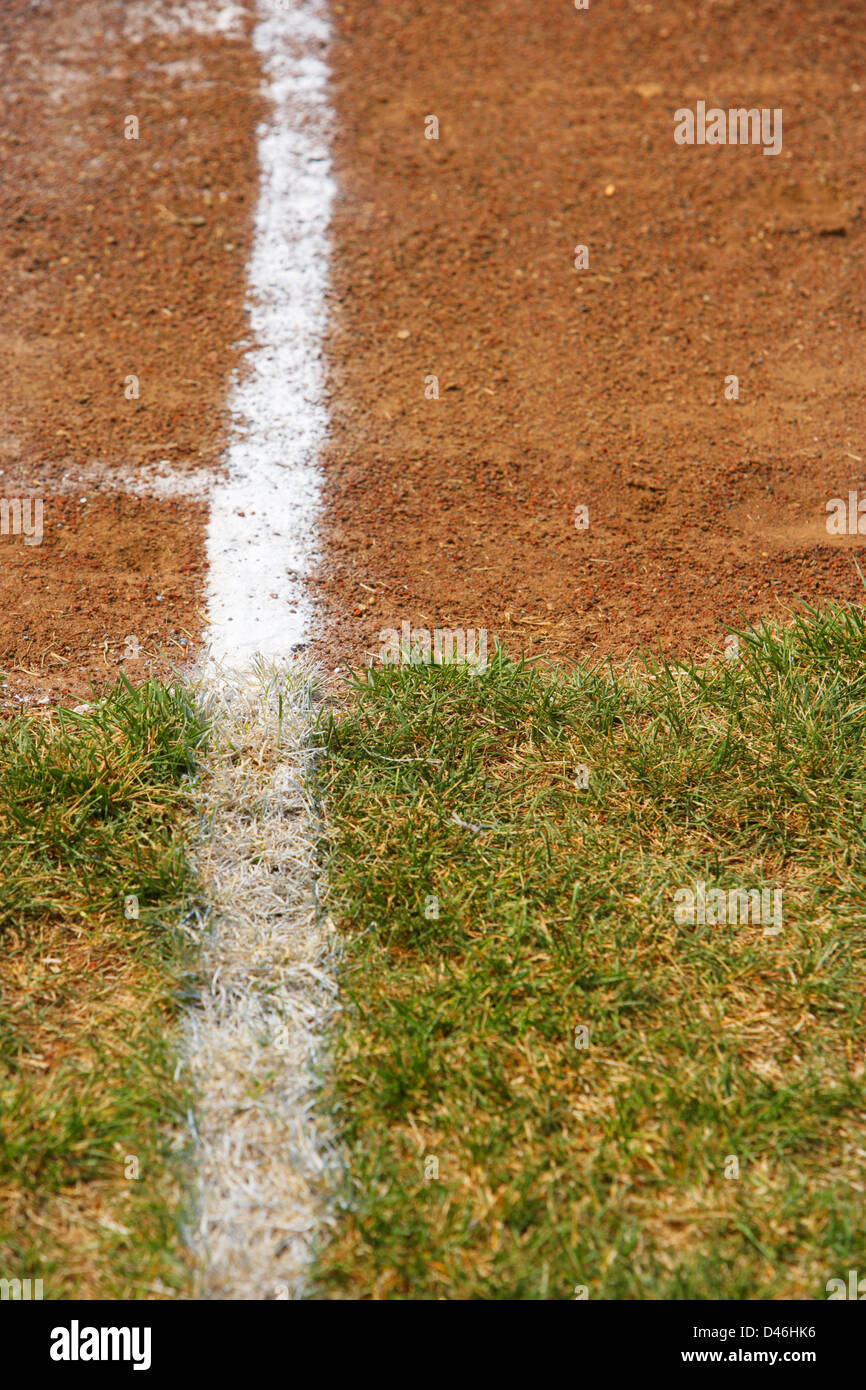 A white line on a sports field in the grass Stock Photo - Alamy