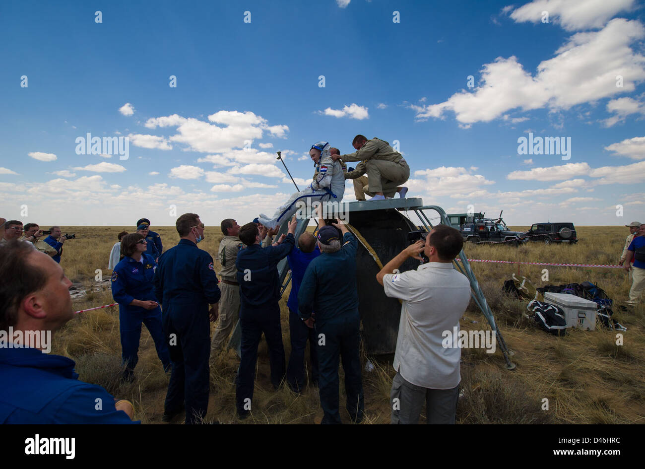 Expedition 31 crew members Andre Kuipers, NASA astronaut, landed safely ...