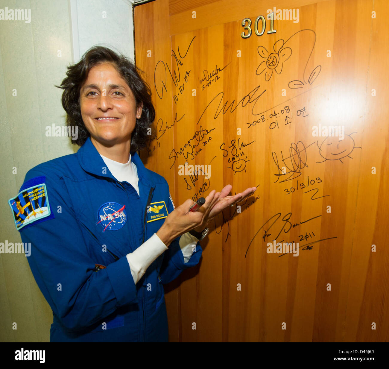 Expedition32 hi-res stock photography and images - Alamy