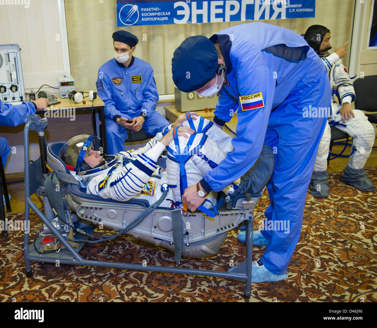 Expedition 32 Preflight (201207150022HQ Stock Photo - Alamy