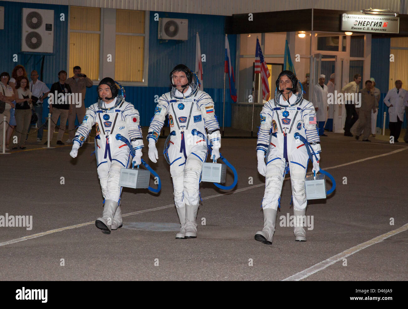 Expedition32 hi-res stock photography and images - Alamy