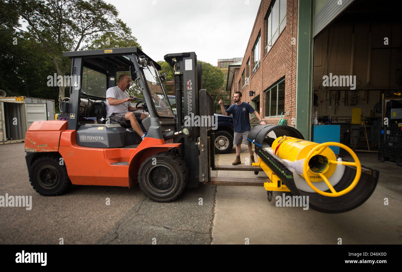 SPURS, led by NASA, studies ocean salinity processes in the upper ocean ...