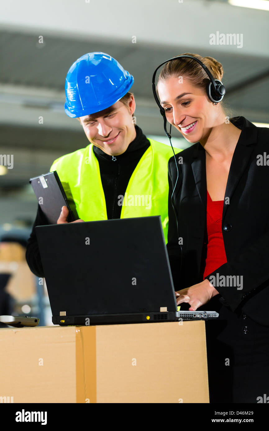 Phone forklift hi-res stock photography and images - Alamy