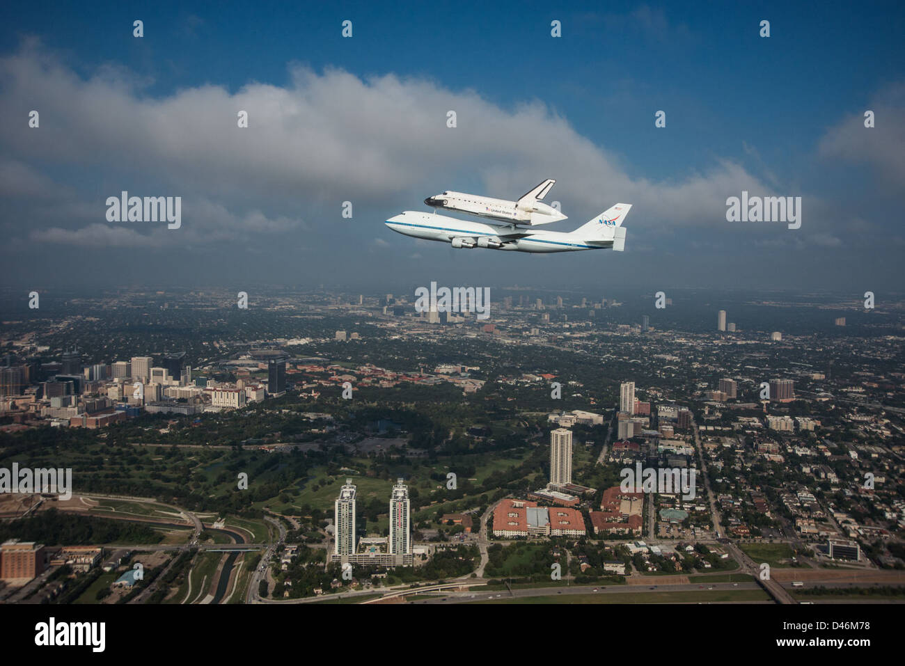 Endeavour's flyover of Houston, Texas, aboard the Shuttle Carrier ...