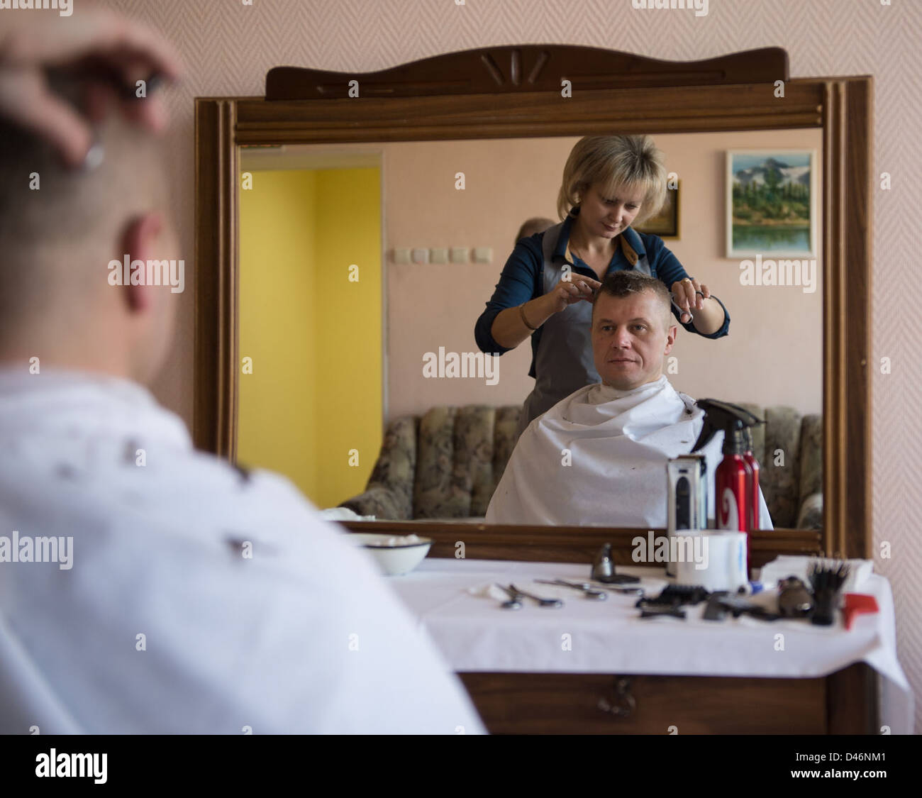 Crew haircut hi-res stock photography and images - Alamy