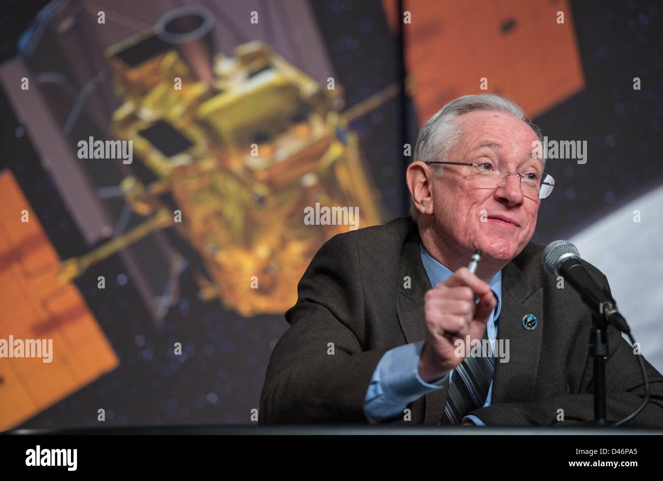 Orbiter messenger hi-res stock photography and images - Alamy