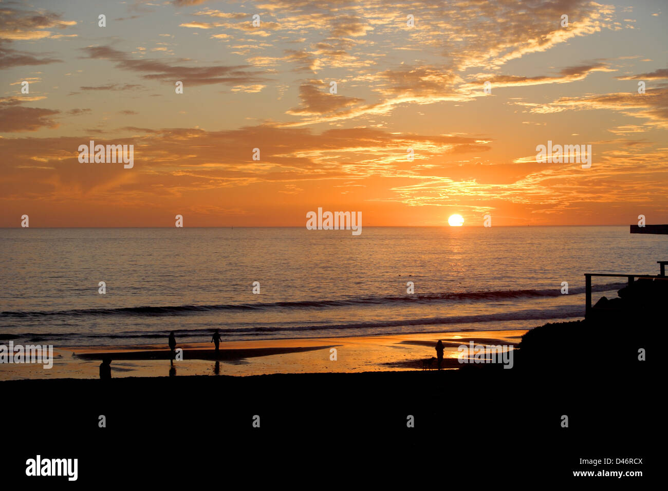 Sunset beach home and vacation rental hi-res stock photography and ...