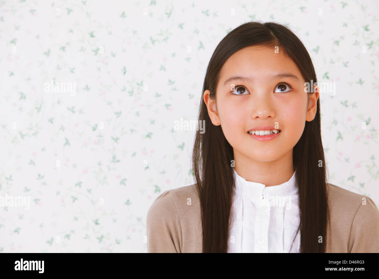 Girl stare space hi-res stock photography and images - Alamy