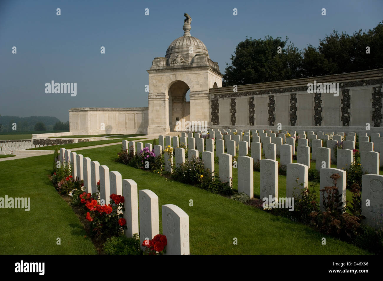 Tyne Cot British First World war cemetery on Passchendaele ridge in ...