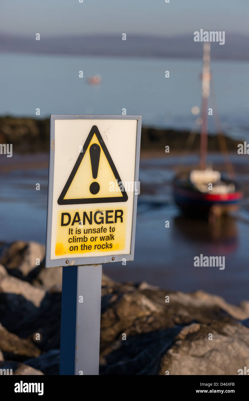Danger quick sand sign hi-res stock photography and images - Alamy