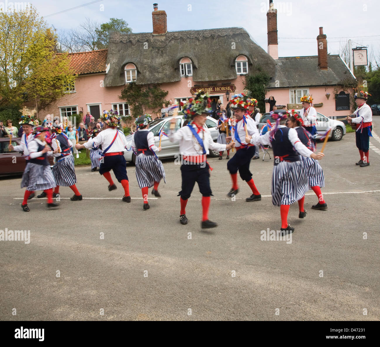 English country dancers hi-res stock photography and images - Alamy