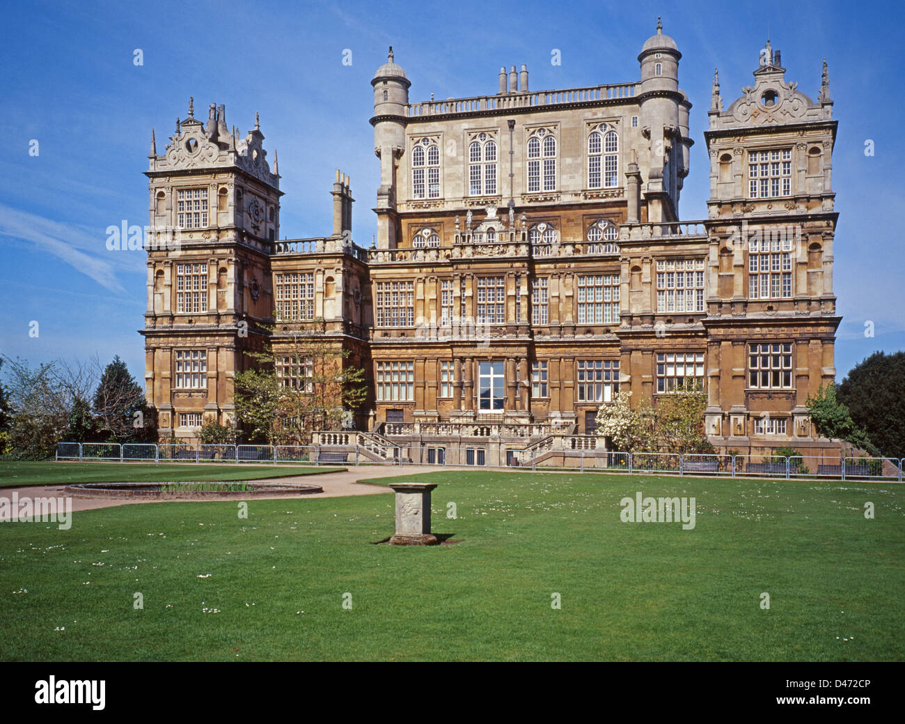 Sixteenth century hall hi-res stock photography and images - Alamy