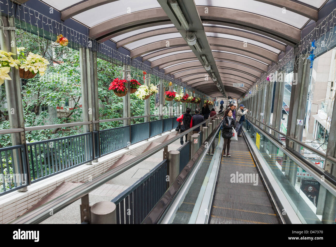 Travelator hong kong hi-res stock photography and images - Alamy