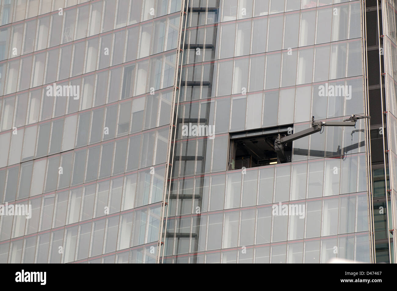 Office block hi-res stock photography and images - Alamy